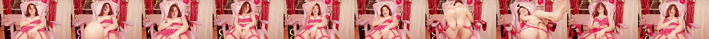 Giabaker Fucking Her Pussy With A Dildo Squirting Porn 34 Xhamster